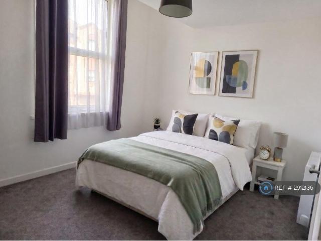 1 bedroom house share to rent