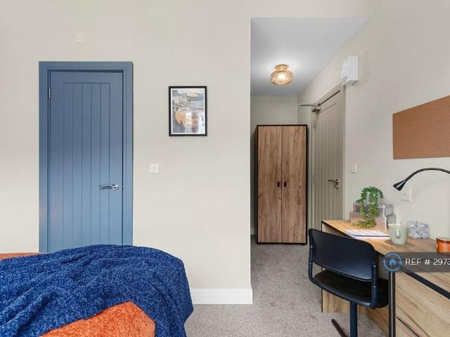 1 bedroom house share to rent