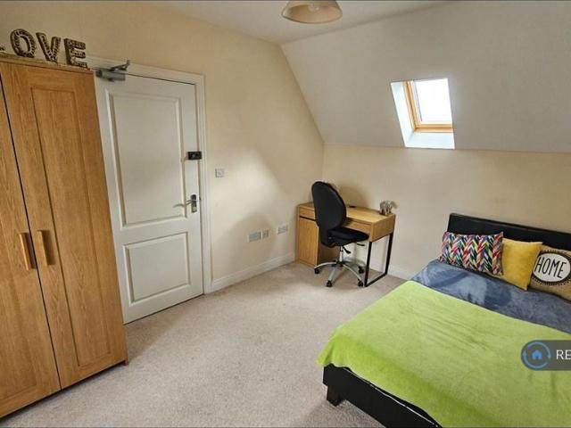 1 bedroom house share to rent