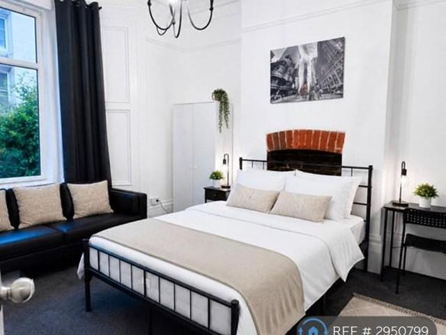 1 bedroom house share to rent