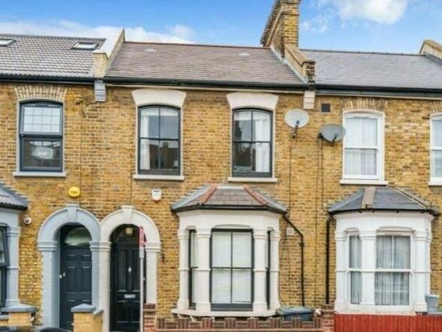 1 bedroom house share to rent
