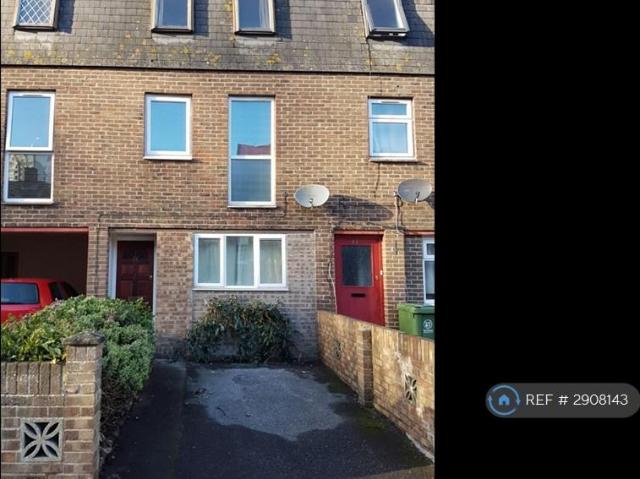 1 bedroom house share to rent