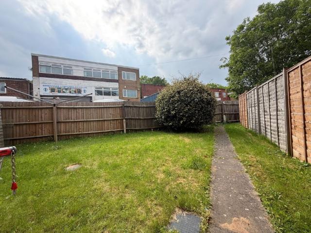 1 bedroom house share to rent