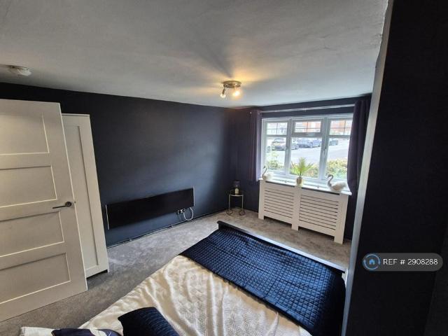 1 bedroom house share to rent