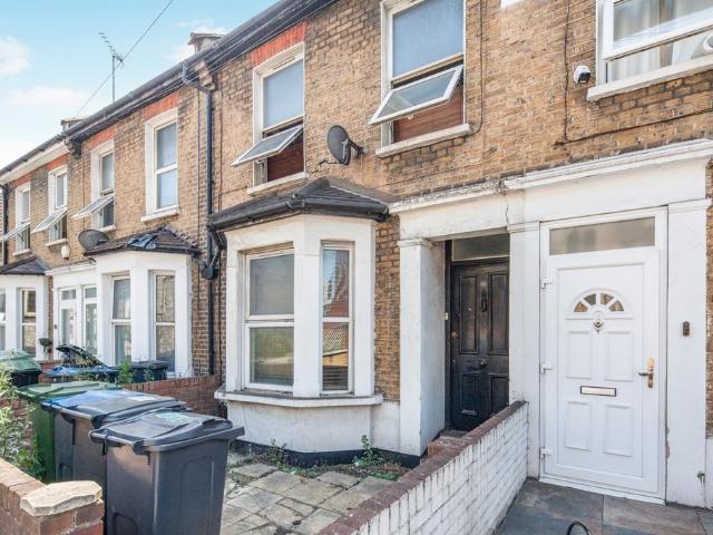 1 bedroom house share to rent