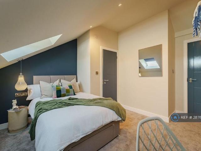 1 bedroom house share to rent