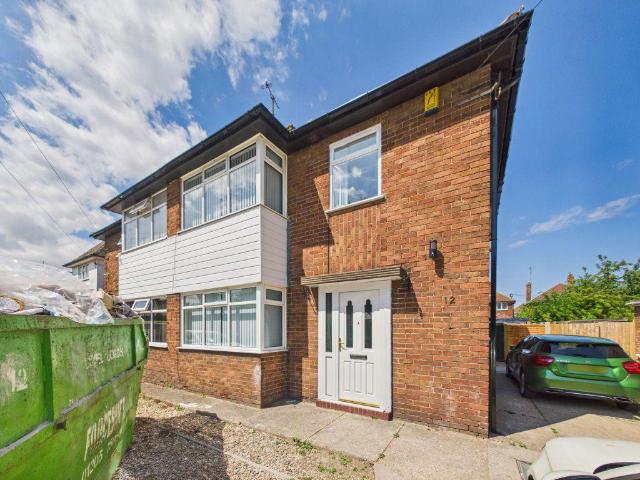 1 bedroom house share to rent