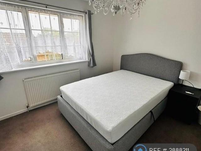 1 bedroom house share to rent