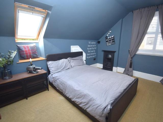 1 bedroom house share to rent