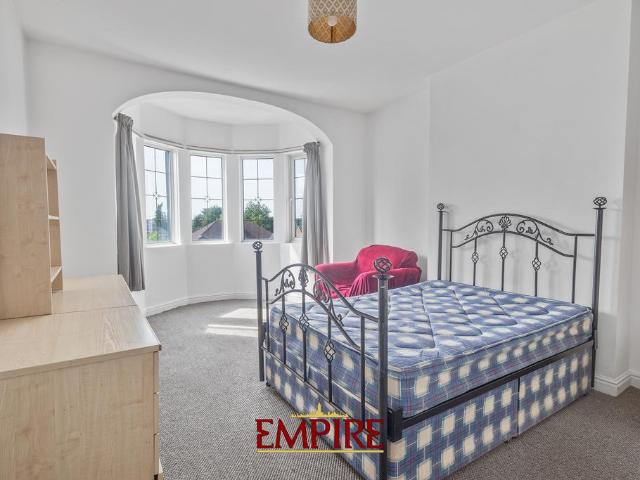 1 bedroom house share to rent