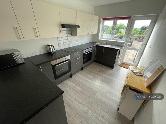 1 bedroom house share to rent