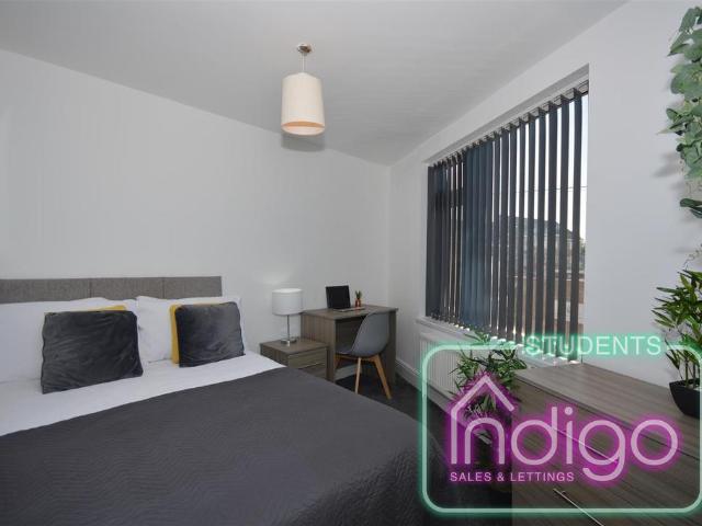 1 bedroom house share to rent