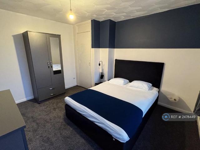 1 bedroom house share to rent