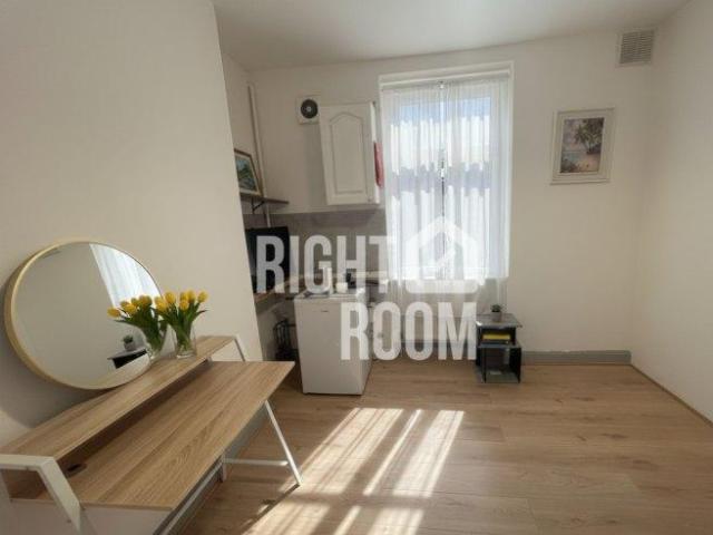 1 bedroom house share to rent