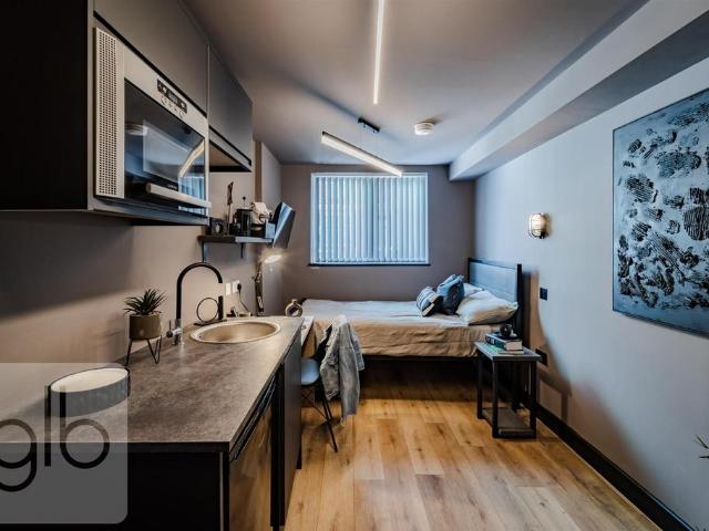 1 bedroom house share to rent