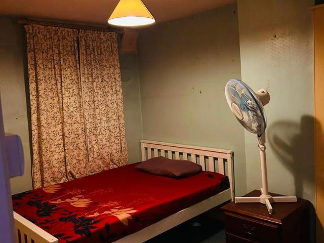 1 bedroom house share to rent