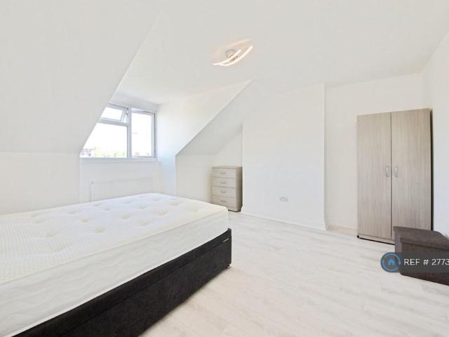 1 bedroom house share to rent