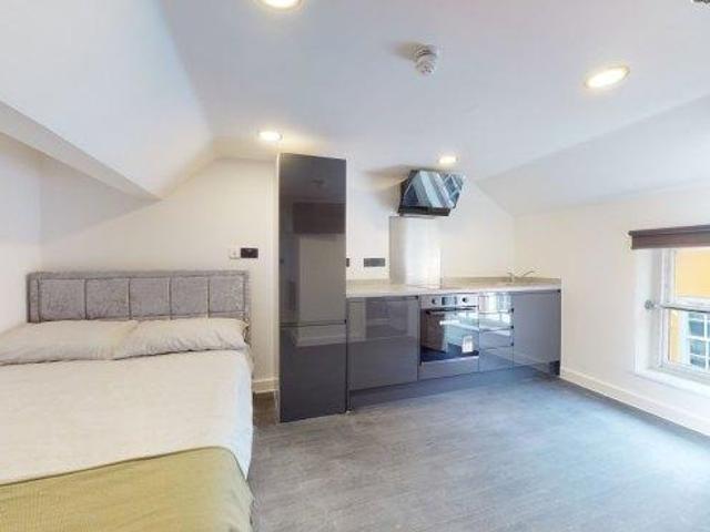 1 bedroom house share to rent