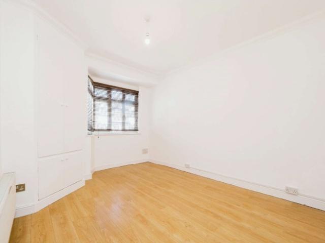 1 bedroom house share to rent