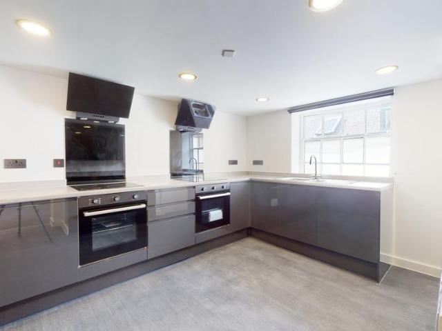1 bedroom house share to rent