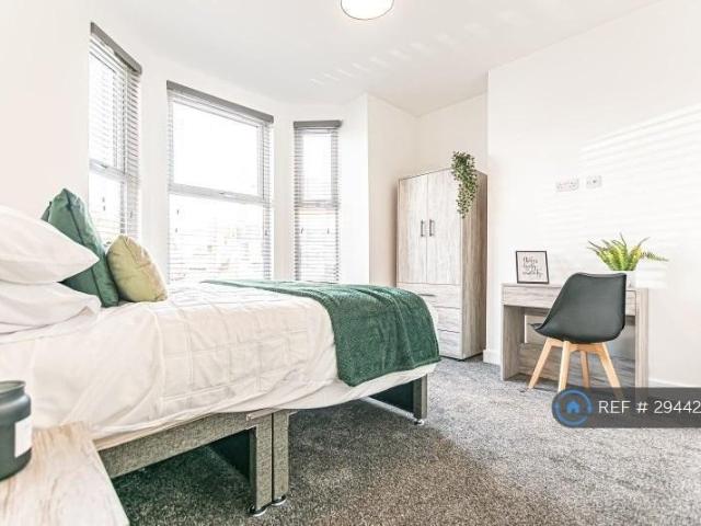 1 bedroom house share to rent