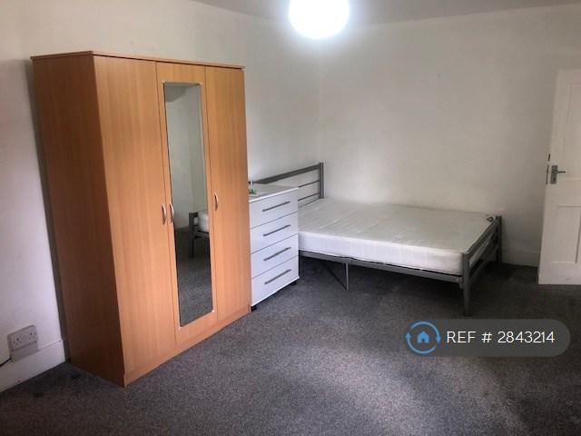 1 bedroom house share to rent