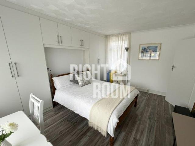 1 bedroom house share to rent