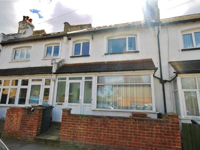 1 bedroom house share to rent