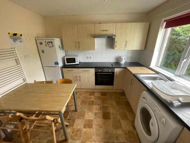 4 bedroom house to rent