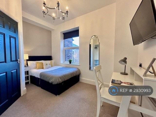 1 bedroom house share to rent