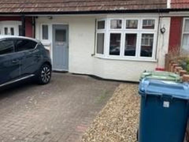 1 bedroom house share to rent