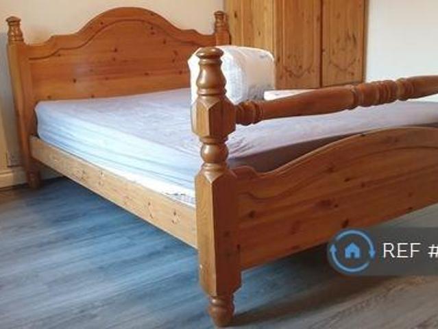 1 bedroom house share to rent