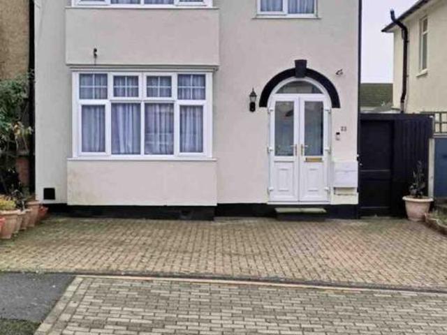 1 bedroom house share to rent