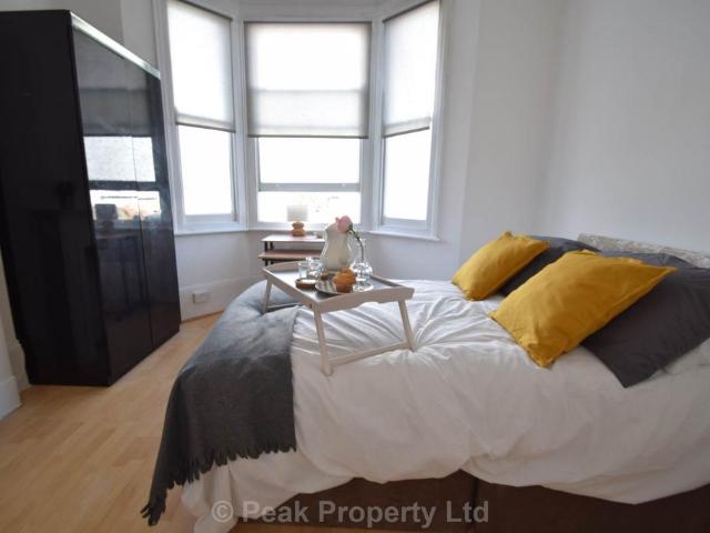 1 bedroom house share to rent