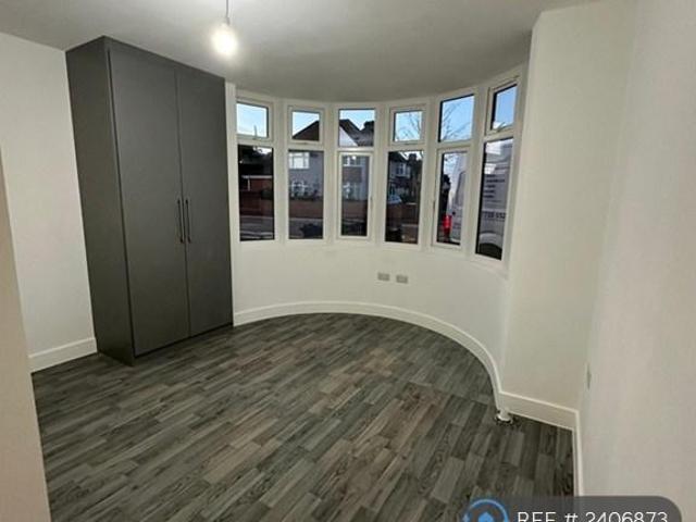 1 bedroom house share to rent