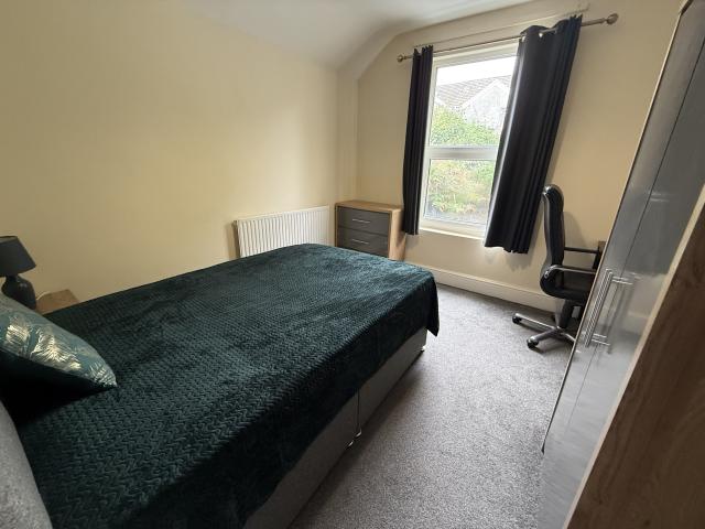 1 bedroom house share to rent
