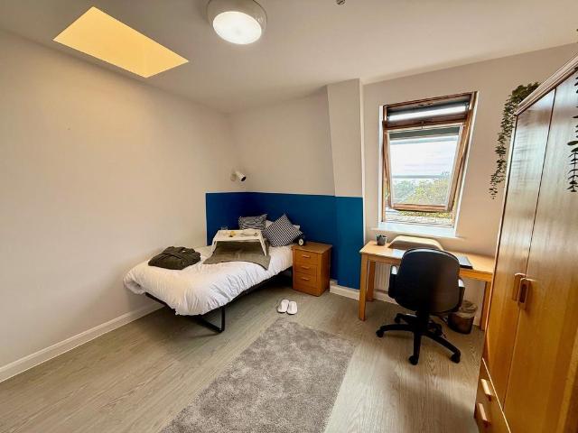 House share to rent