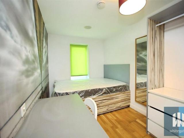 1 bedroom house share to rent