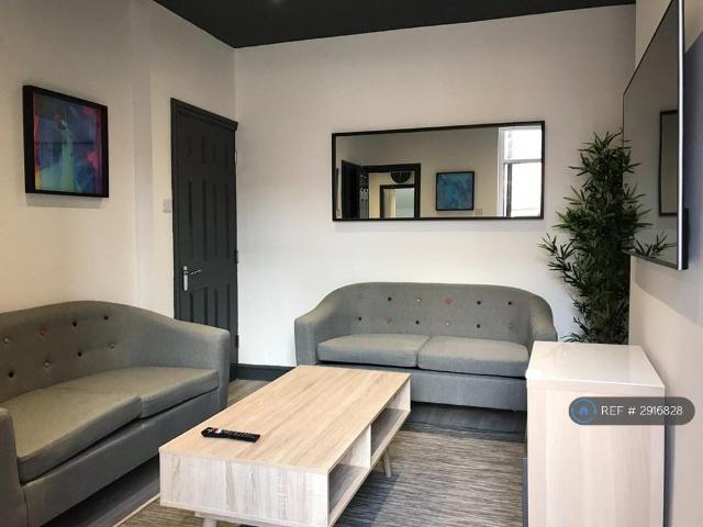 1 bedroom house share to rent