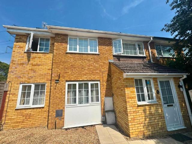 1 bedroom house share to rent