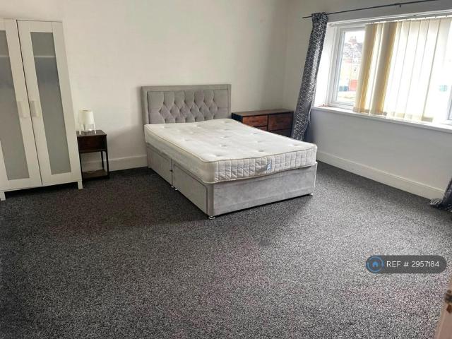 1 bedroom house share to rent