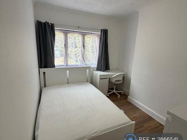 1 bedroom house share to rent