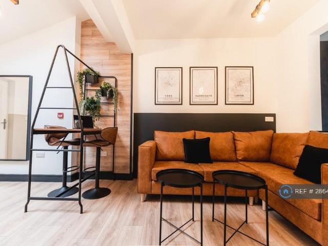 1 bedroom house share to rent
