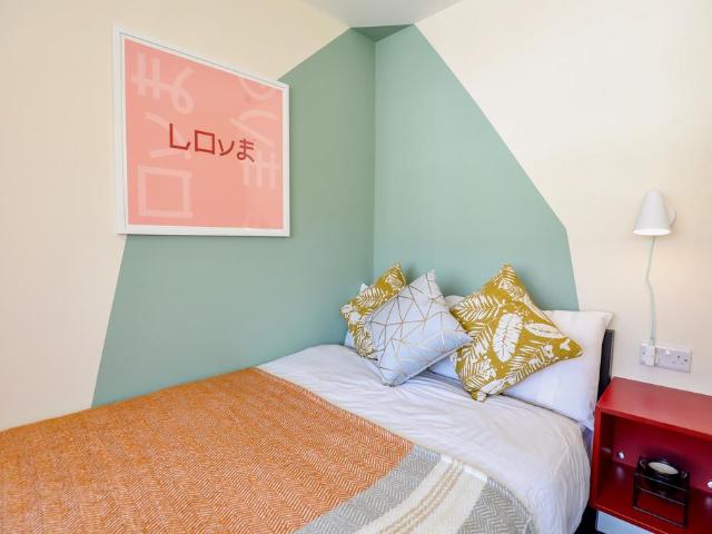 1 bedroom house share to rent