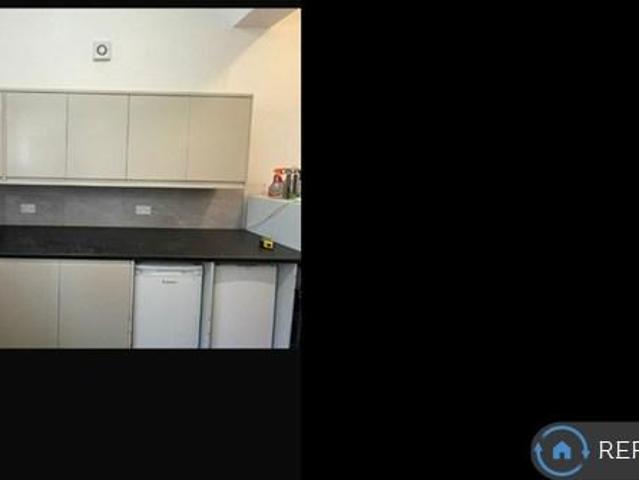 1 bedroom house share to rent