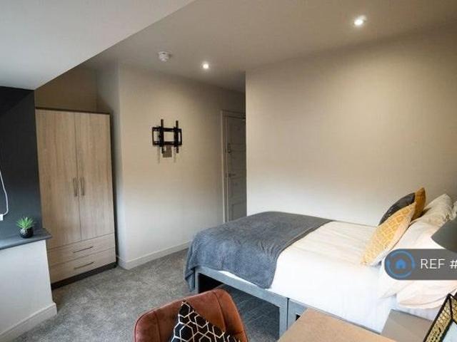 1 bedroom house share to rent
