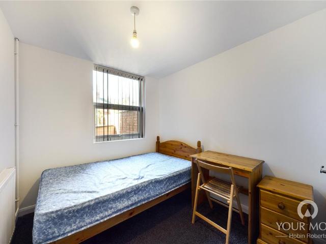 1 bedroom house share to rent