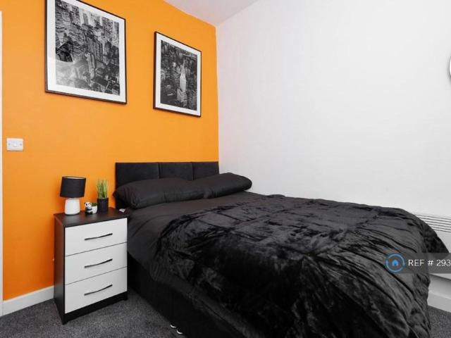 1 bedroom house share to rent