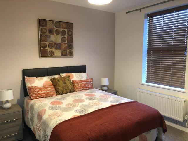 1 bedroom house share to rent