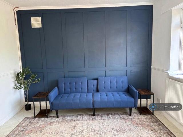 1 bedroom house share to rent